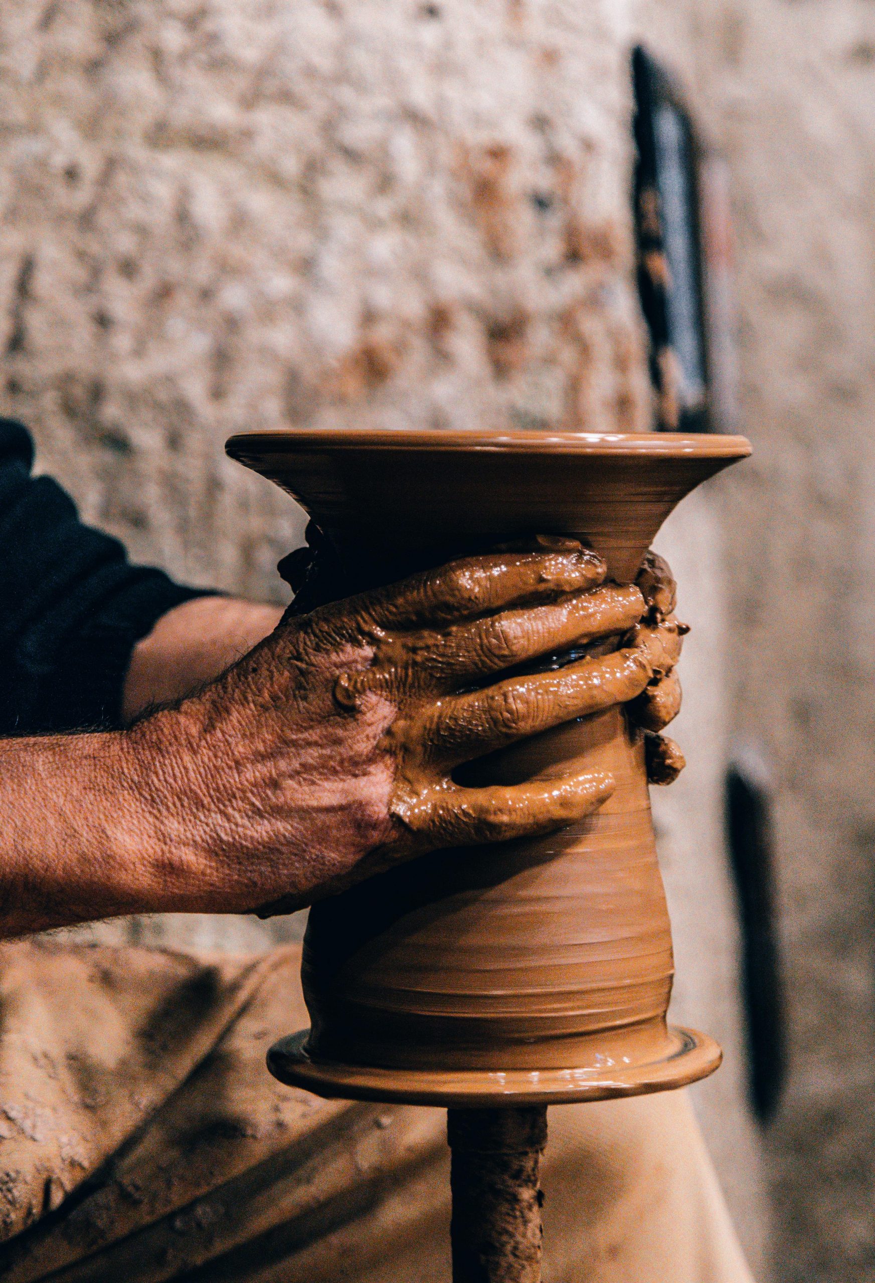 The Art of Cycladic Pottery - PANOPTIS ESCAPE